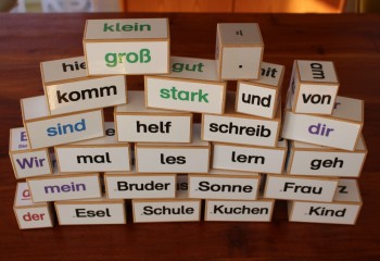 Beate Leßmann – Mit WORT-BAU-STEIN-EN Strukturen der Schrift erfassen